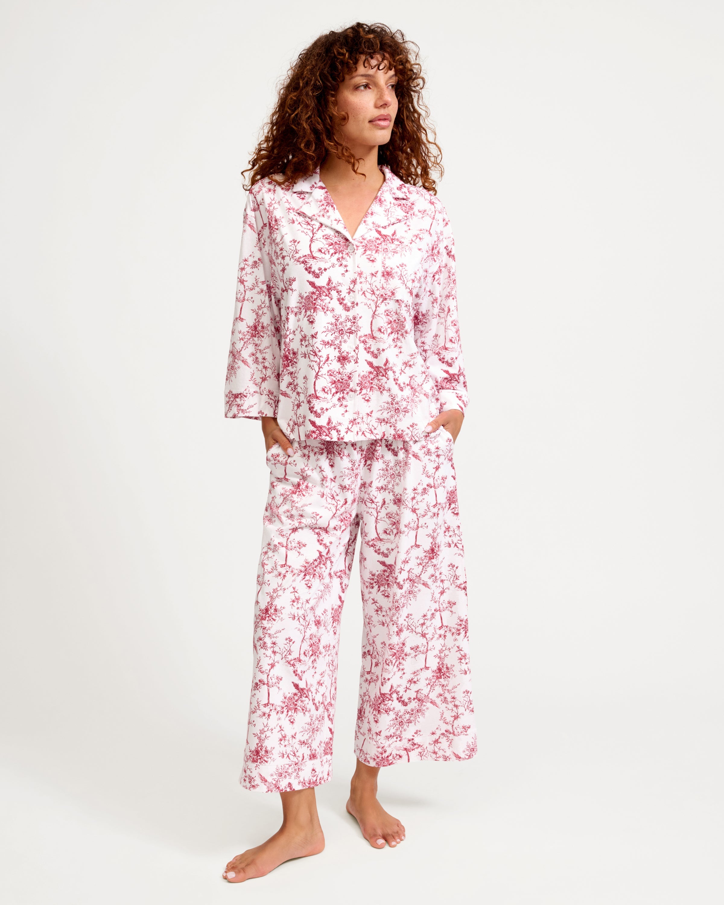 The Olivia Wide Leg Pima Pajama Set in Red Timeless Toile – M.M.LaFleur