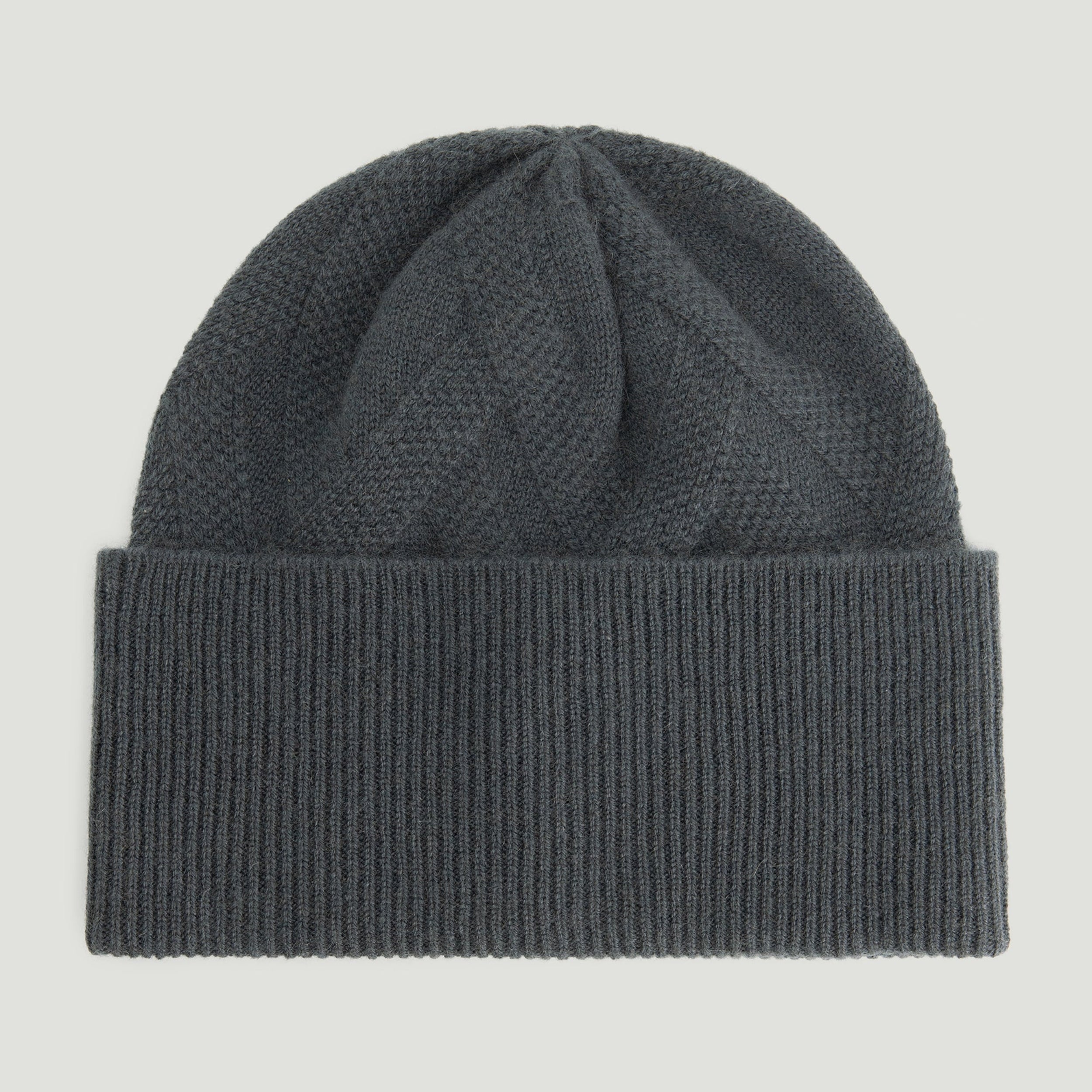 Nonchi Cashmere Sno Hat :: Dusk Grey – M.M.LaFleur