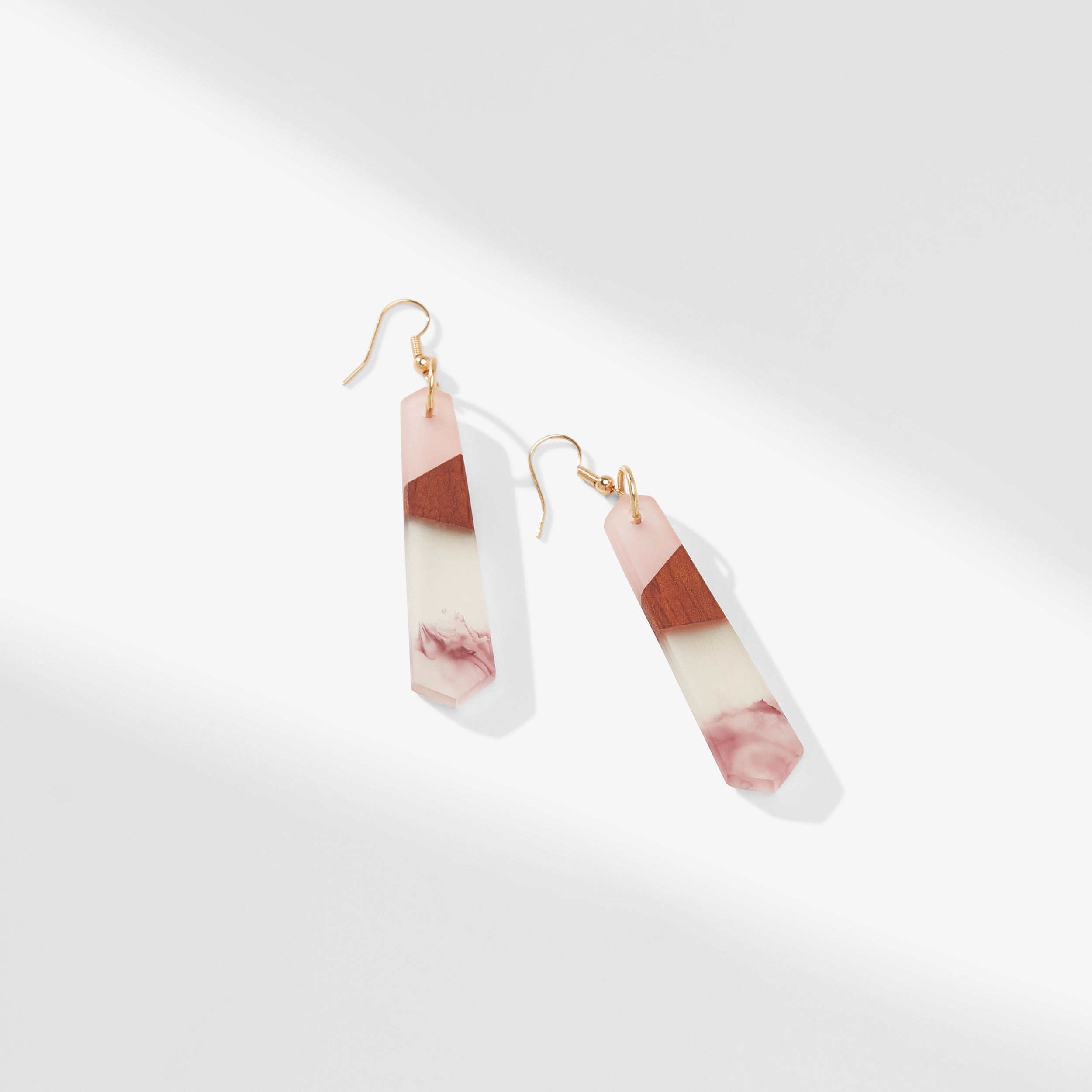 Noemi Earrings :: Rose / Mahogany – M.M.LaFleur